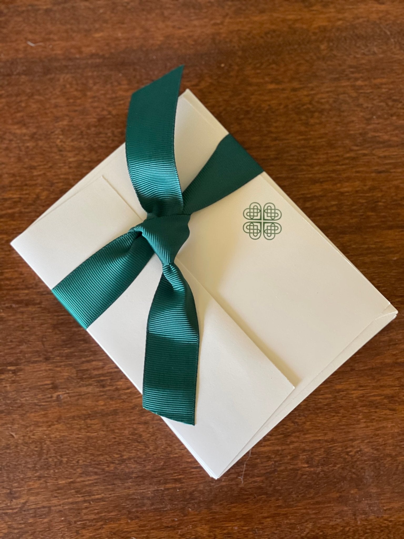 Boxed Celtic Knot Stationery - Irish Note Cards and Envelopes (10 ...
