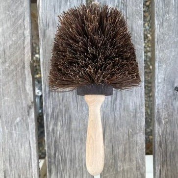 Flower Pot Brush - Made in Germany – Northern Ridge Nursery