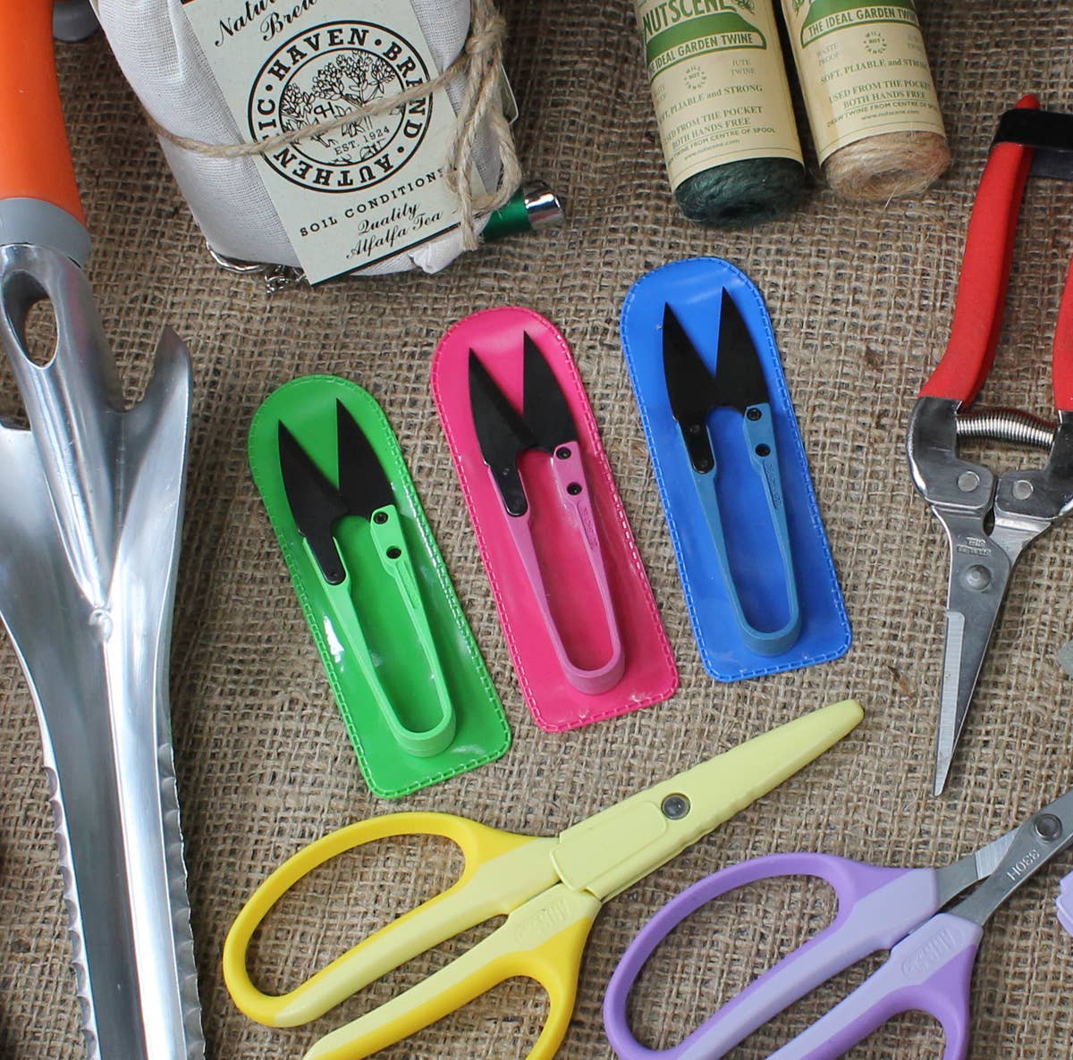 Deadhead: Plant Snips – Northern Ridge Nursery